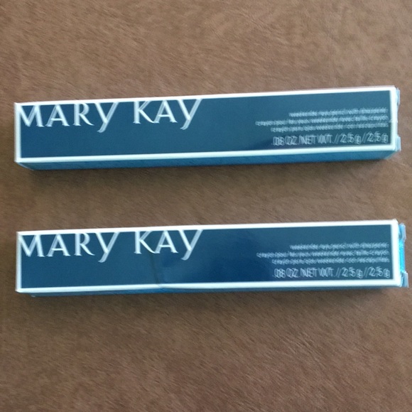 Mary Kay | Makeup | Two Mary Kay Weekender Eye Pencils And One ...